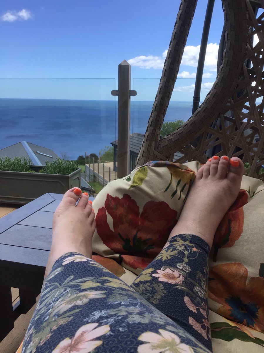 Enjoy The Moment – Suzi Magic